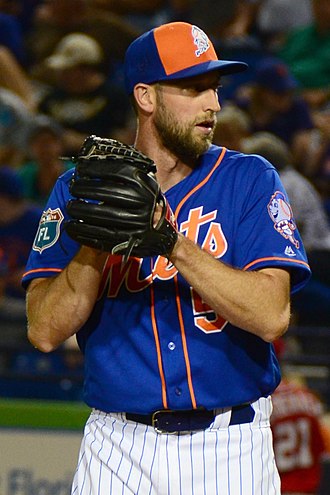 Top Famous People Born on October 21