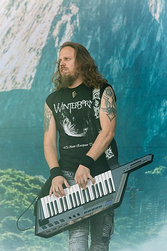 Top Famous People Born on October 21