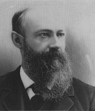 Top Famous People Born on November 28