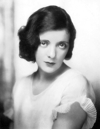 Top Famous People Born on February 19