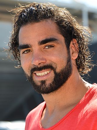 Top Famous People Born on June 2