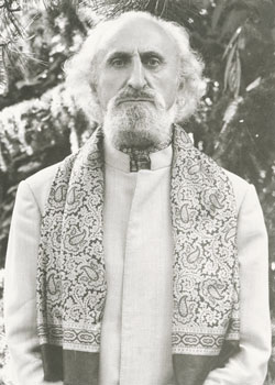 Top Famous People Born on June 18