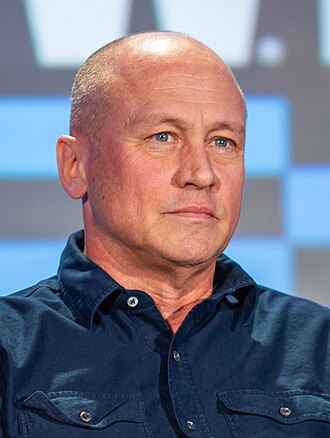 Top Famous People Born on October 17